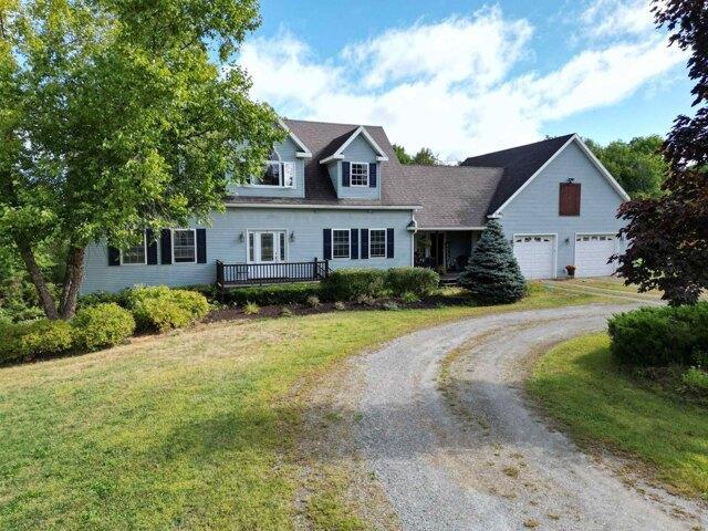 4 bedroom, Barton VT 05822 102445200