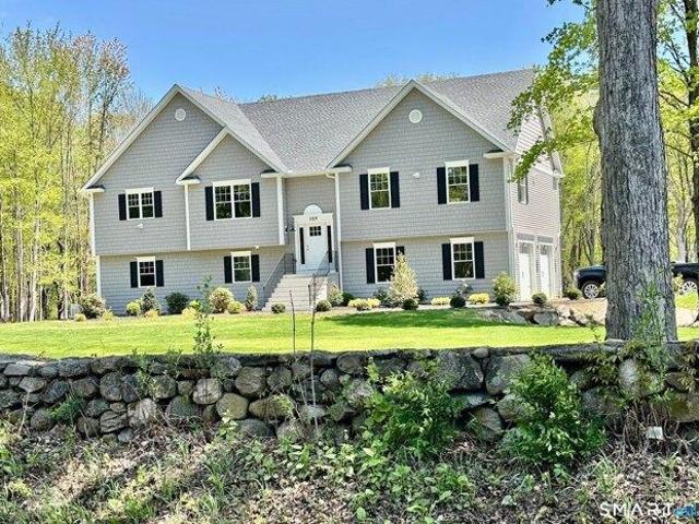 4 bedroom, Bethel CT 06801 LS102314901