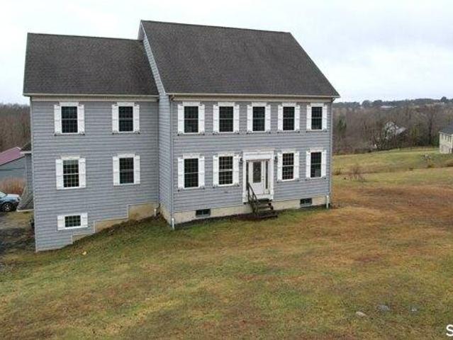 4 bedroom, Bethlehem CT 06751 LS102564638