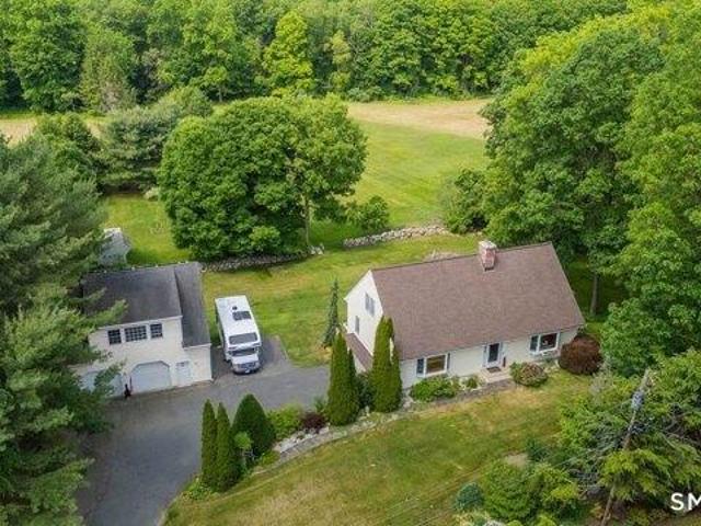 4 bedroom, Bethlehem CT 06751 105143648