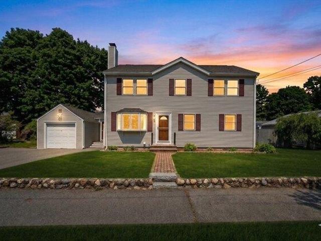 4 bedroom, Beverly MA 01915 LS102960903