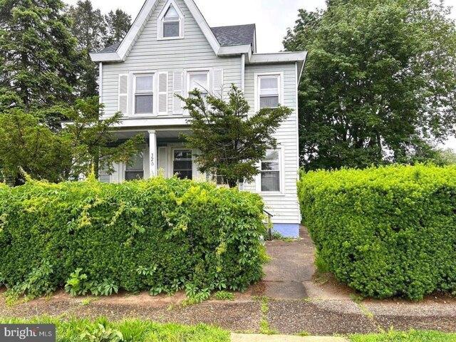 4 bedroom, Beverly NJ 08010 91463985