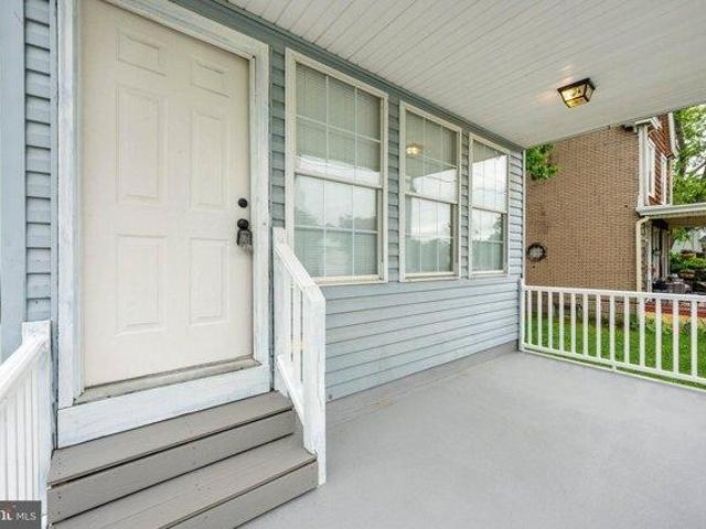 4 bedroom, Beverly NJ 08010 104908939