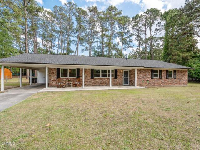 4 bedroom, Beaufort SC 29902 90382334
