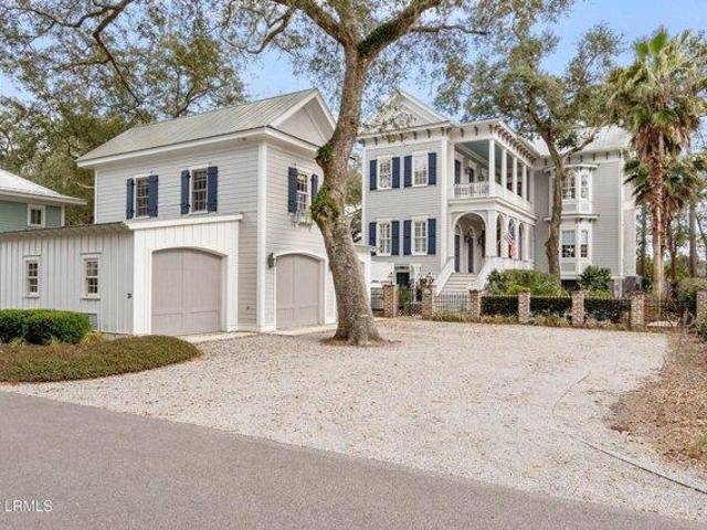 4 bedroom, Beaufort SC 29906 89645914
