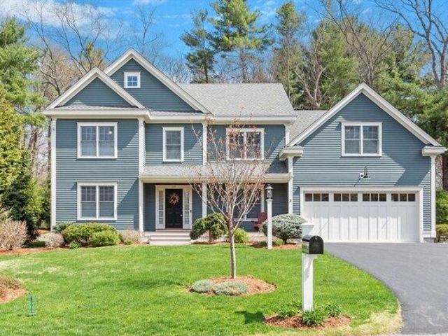 4 bedroom, Bedford MA 01730 102476721