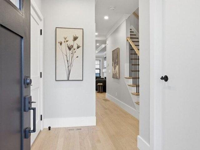 4 bedroom, Bedford MA 01730 104831186