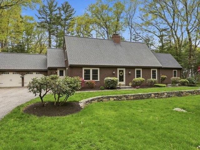 4 bedroom, Bedford MA 01730 LS102859831