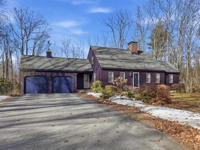 4 bedroom, Bedford NH 03110 102120084