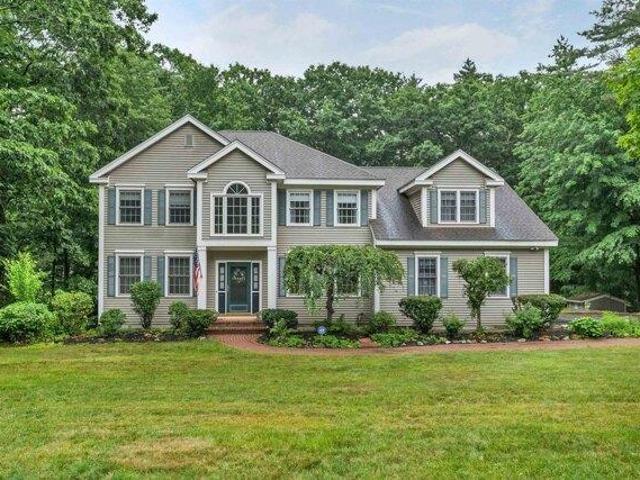 4 bedroom, Bedford NH 03110 103664929