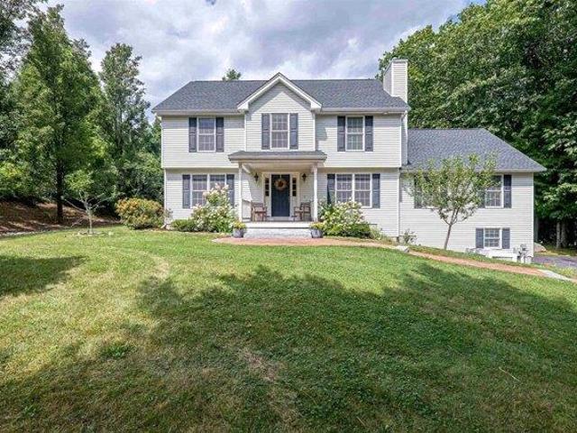 4 bedroom, Bedford NH 03110 105258924