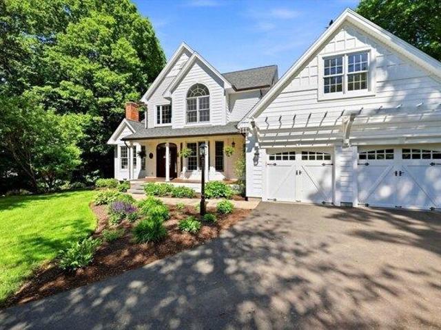 4 bedroom, Belchertown MA 01007 104811083
