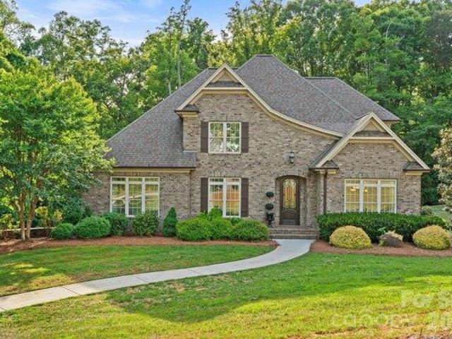 4 bedroom, Belews Creek NC 27009 104907295