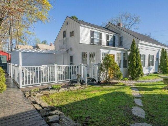4 bedroom, Belfast ME 04915 104789468