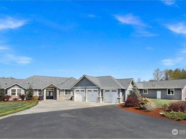 4 bedroom, Bellingham WA 98226 LS88247251