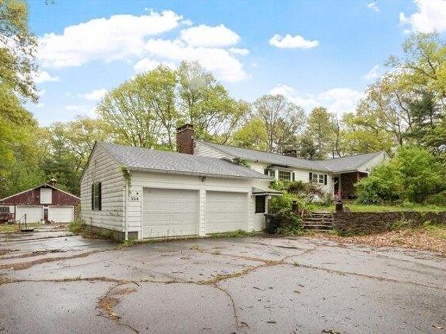 4 bedroom, Bellingham MA 02019 104692002