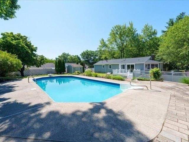 4 bedroom, Bellingham MA 02019 105080792