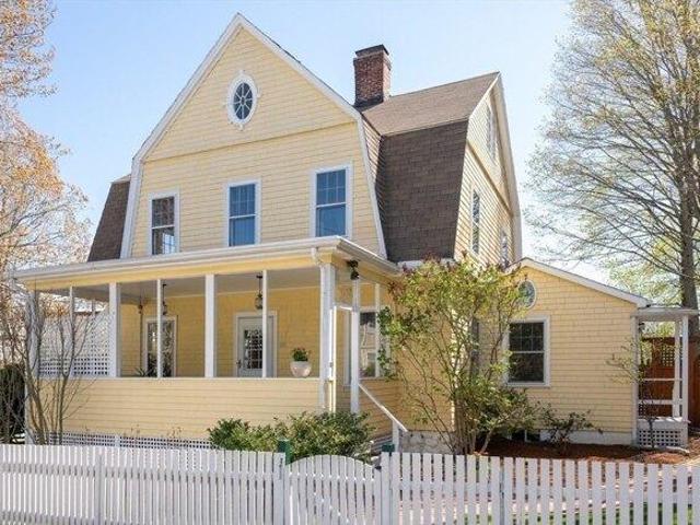 4 bedroom, Belmont MA 02478 102412690
