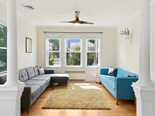 4 bedroom, Belmont MA 02478 105587145