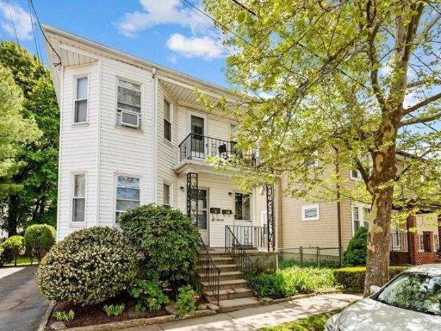 4 bedroom, Belmont MA 02478 LS102478702