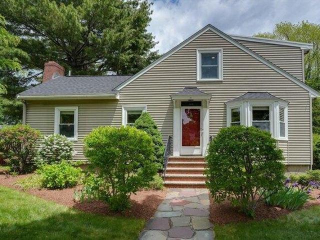 4 bedroom, Belmont MA 02478 LS103073819