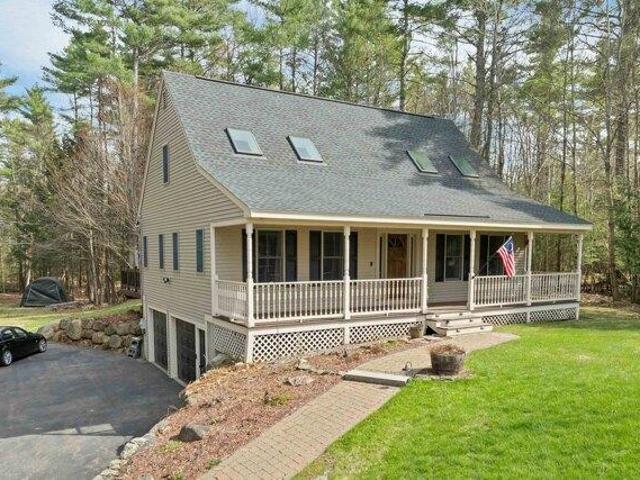 4 bedroom, Belmont NH 03220 102280614