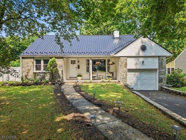 4 bedroom, Belvidere NJ 07823 104906201