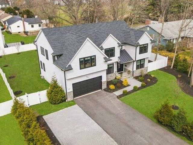 4 bedroom, Bergenfield NJ 07621 LS101856636