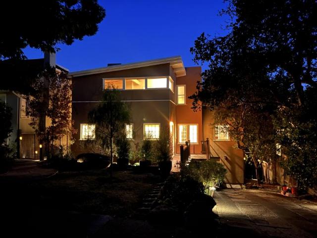 4 bedroom, Berkeley CA 94707 LS69691489