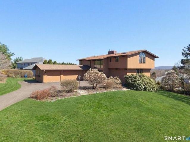 4 bedroom, Berlin CT 06037 LS102279011