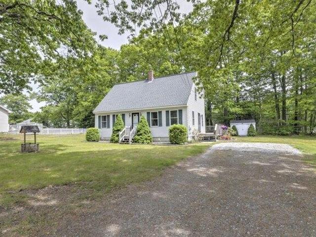 4 bedroom, Biddeford ME 04005 103035097