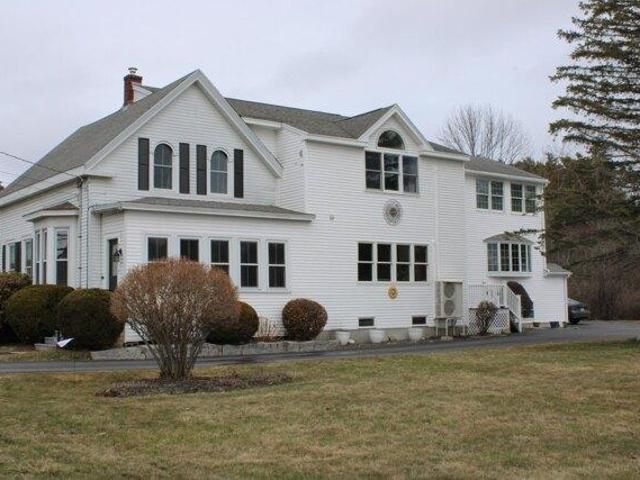 4 bedroom, Biddeford ME 04005 103185200