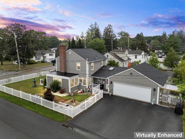 4 bedroom, Biddeford ME 04005 103434970