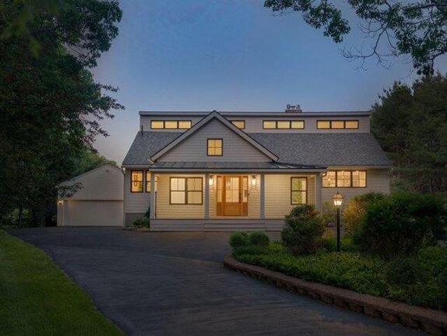 4 bedroom, Biddeford ME 04005 103848612
