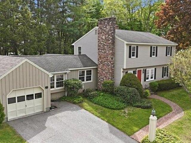 4 bedroom, Biddeford ME 04005 103928801
