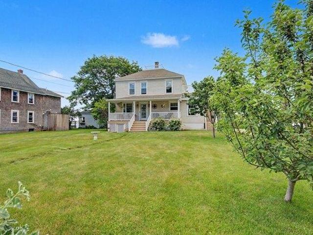 4 bedroom, Biddeford ME 04005 104113113
