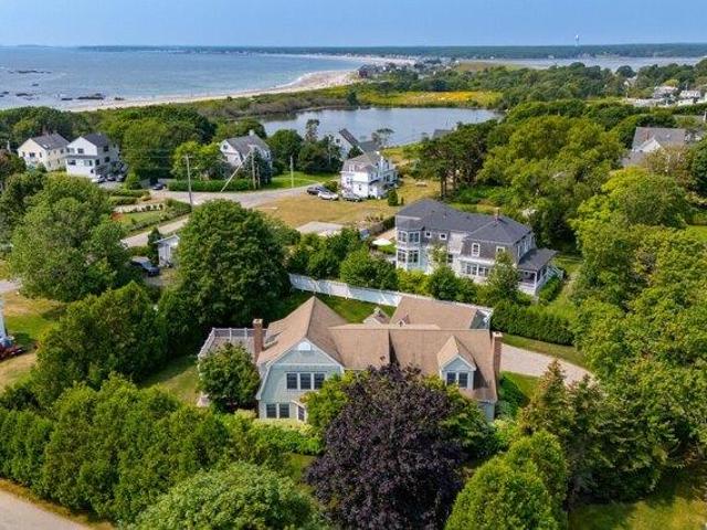 4 bedroom, Biddeford ME 04006 102826013