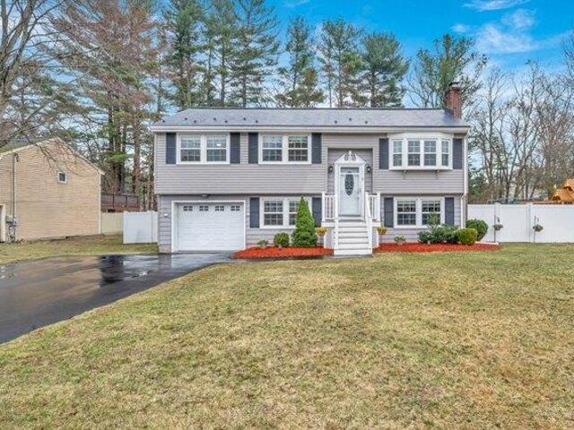 4 bedroom, Billerica MA 01821 102478142