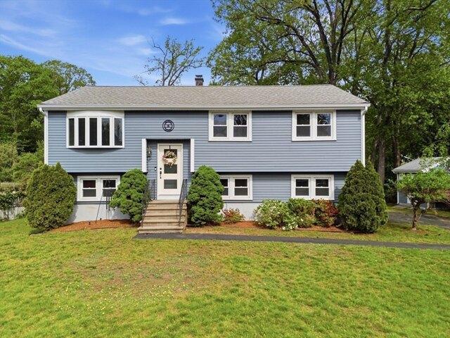 4 bedroom, Billerica MA 01821 102729308