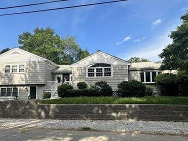 4 bedroom, Billerica MA 01821 104540096