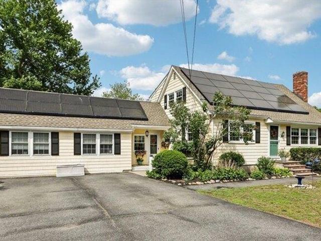 4 bedroom, Billerica MA 01821 104570450