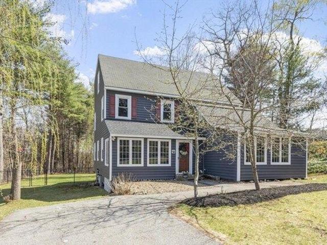 4 bedroom, Billerica MA 01862 102316386
