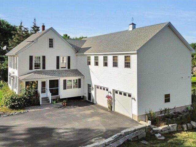 4 bedroom, Blue Hill ME 04614 LS103126400