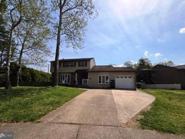 4 bedroom, Blackwood NJ 08012 LS102775803