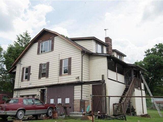 4 bedroom, Black Lick PA 15716 89645597
