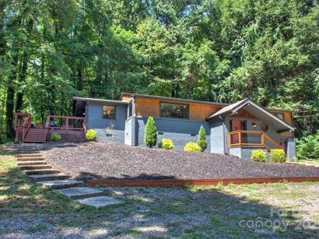 4 bedroom, Black Mountain NC 28711 88215906