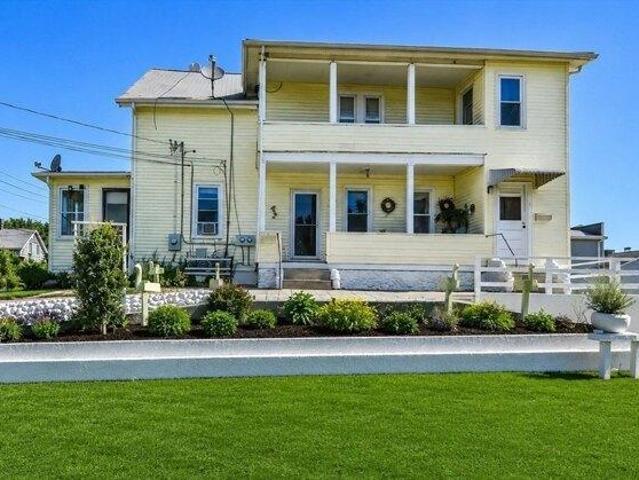 4 bedroom, Blackstone MA 01504 103035796