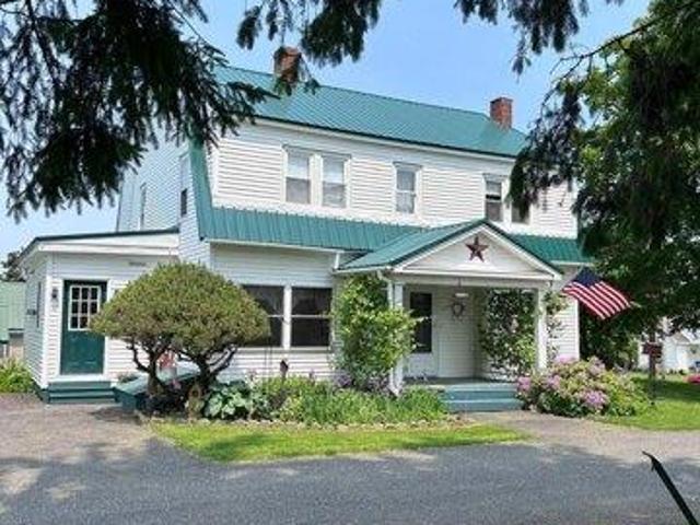 4 bedroom, Blaine ME 04734 102282585
