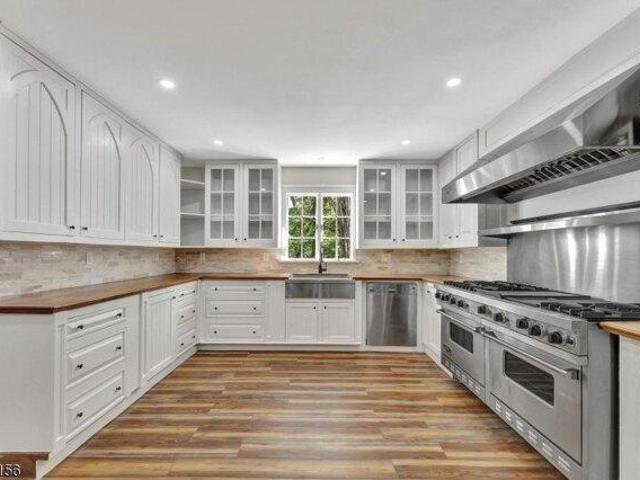 4 bedroom, Blairstown NJ 07825 102214764