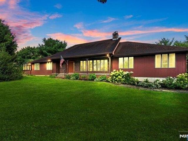 4 bedroom, Blairstown NJ 07825 105207628